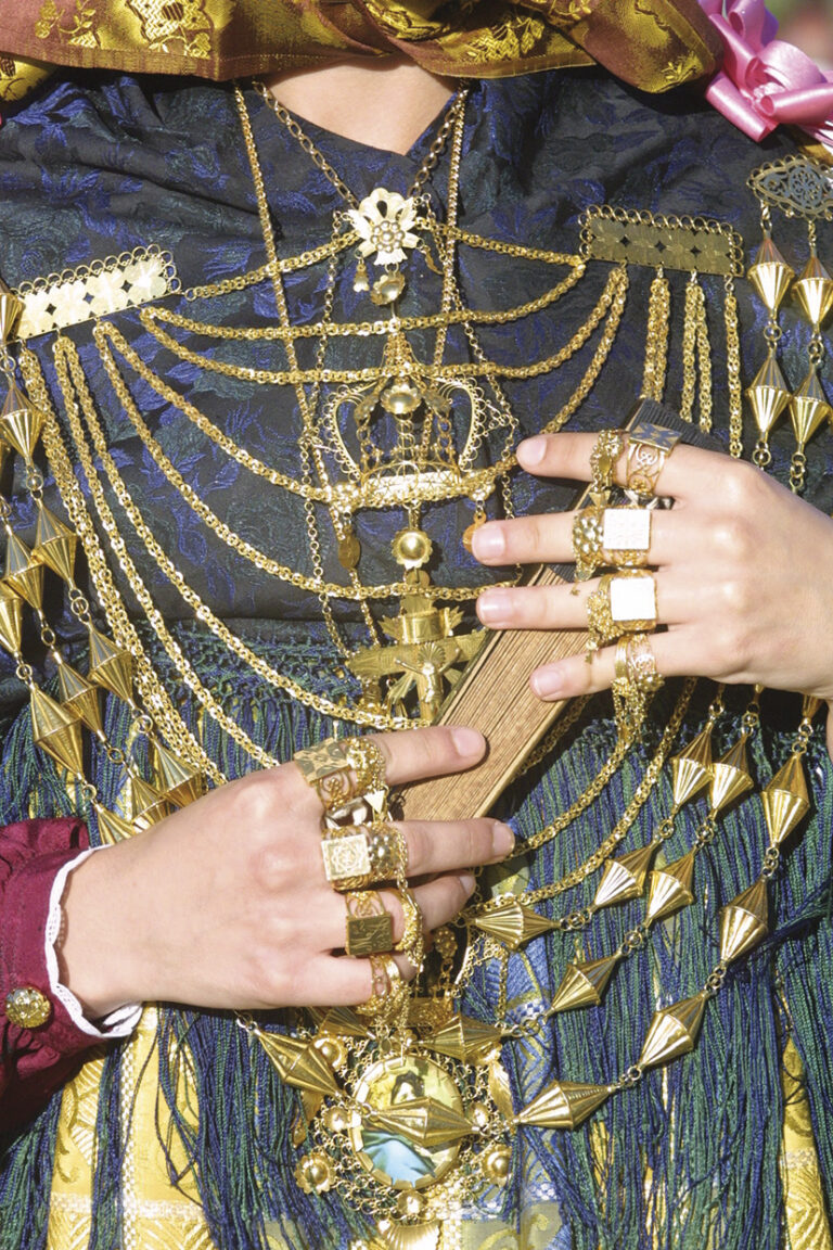 joyeria-tradicional-emprendada-ibiza - Ibiza Travel